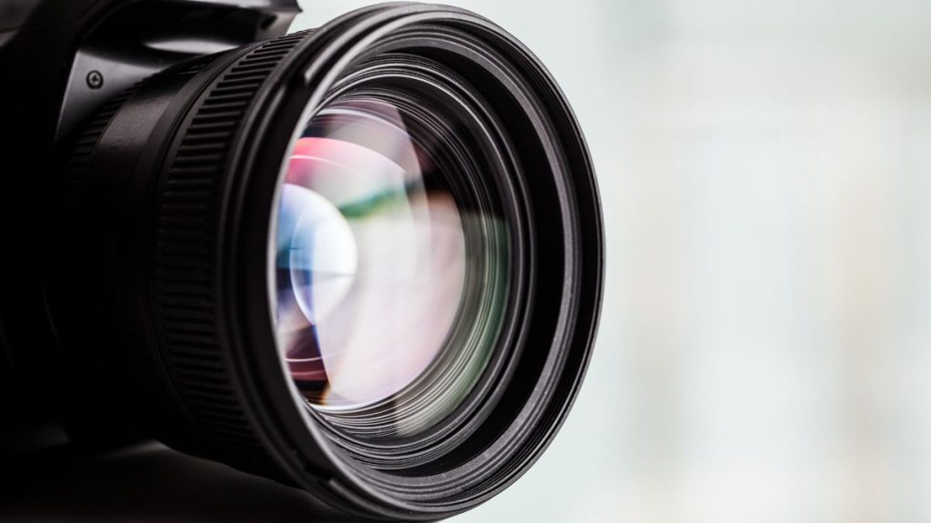 3 Best Ways to Showcase Feet in Photography - Blogili